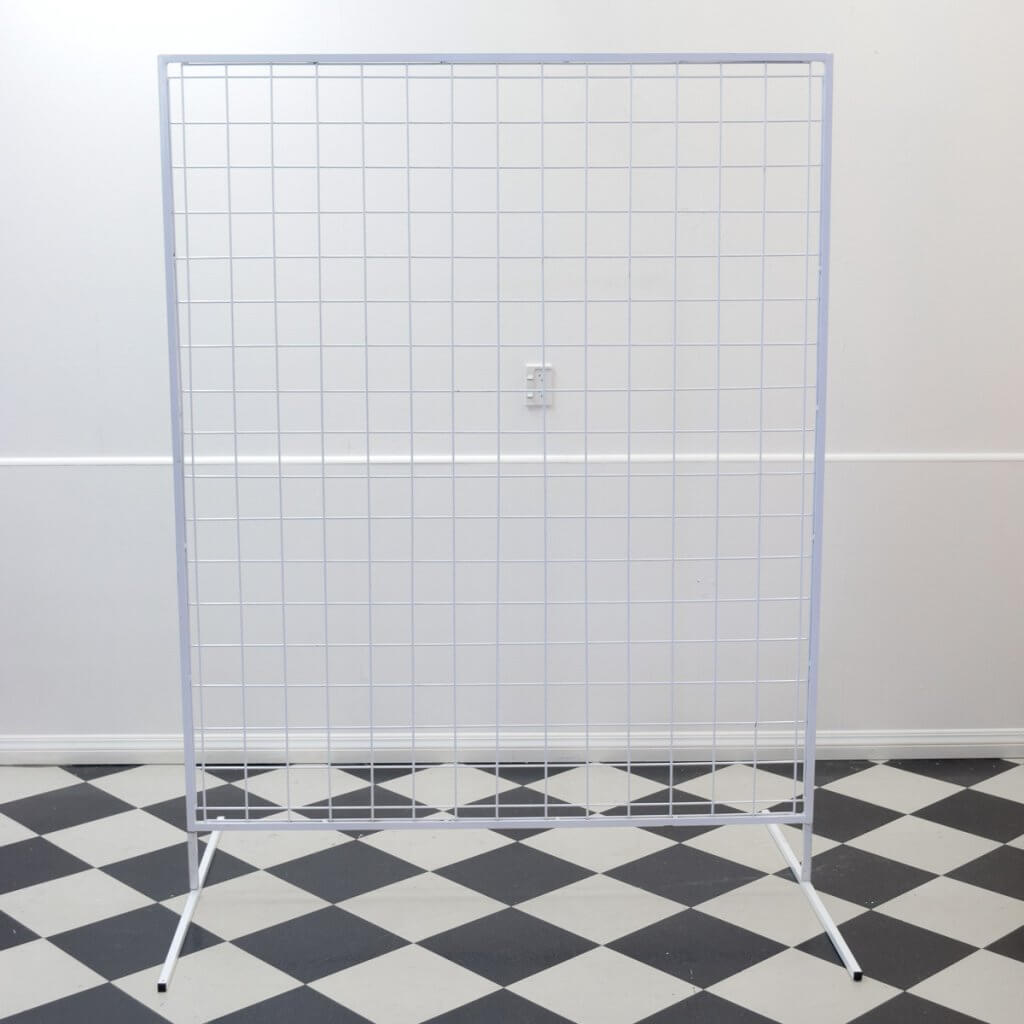 Covers Decoration Hire | Wire Mesh Grid Backdrop - Covers Decoration Hire